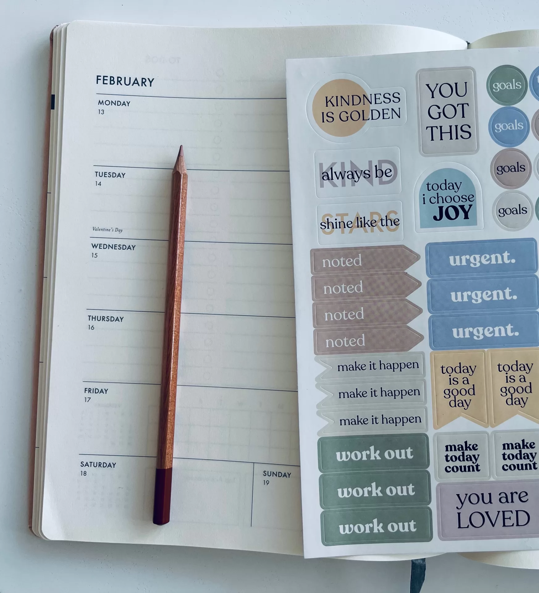 Align Your Week With The Astrological Planets